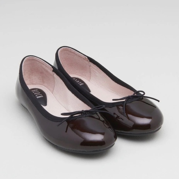 Bloch | Shoes | Bloch Girls Cressida Ballet Flats Black Casual Classic ...